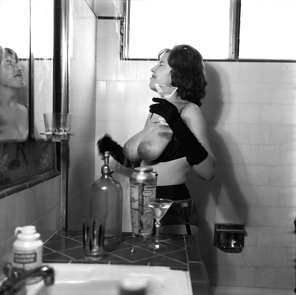Julie Williams 2 Aka The Bosom Julie Wills Juli Williams 26 Pics